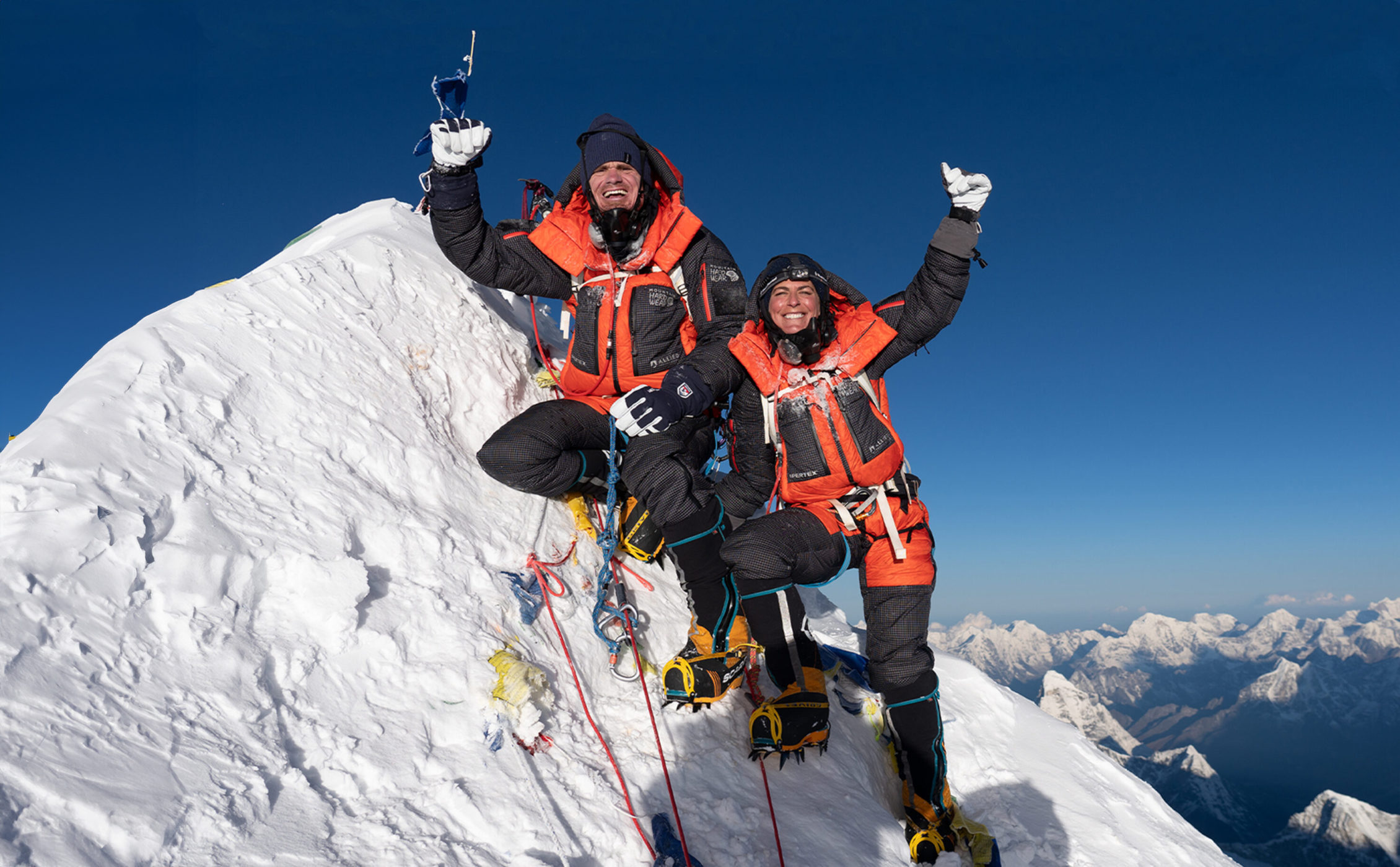 Historischer Aufstieg: Taube Bergsteigende erobern den Makalu ...
